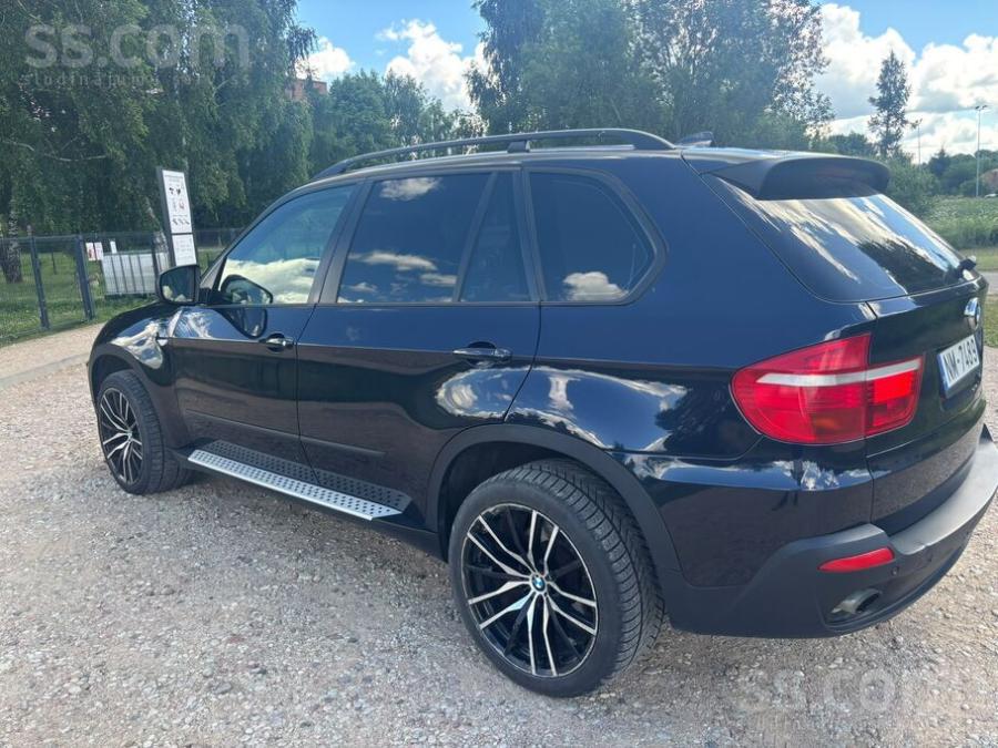 Zils BMW X5 2009 Kuldīga, ar dzinēja tilpumu 3.00 L un nobraukumu 347 tūkst. km par 9000 €, foto 6 vietnē AUTOMOTO.COM.LV
