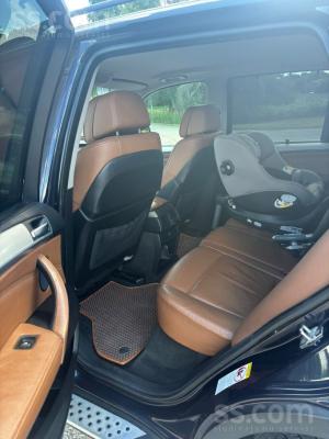 Zils BMW X5 2009 Kuldīga, ar dzinēja tilpumu 3.00 L un nobraukumu 347 tūkst. km par 9000 €, foto 10 vietnē AUTOMOTO.COM.LV