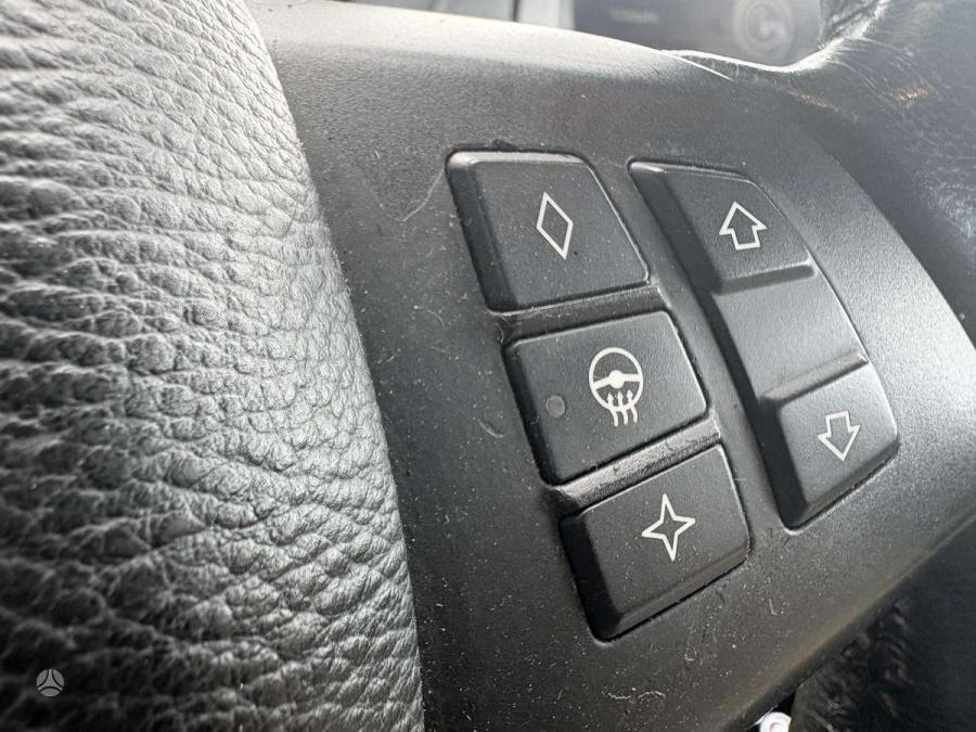 Zils BMW X5 2009 Jonava, ar dzinēja tilpumu 3.00 L un nobraukumu 258 tūkst. km par 5200 €, foto 10 vietnē AUTOMOTO.COM.LV