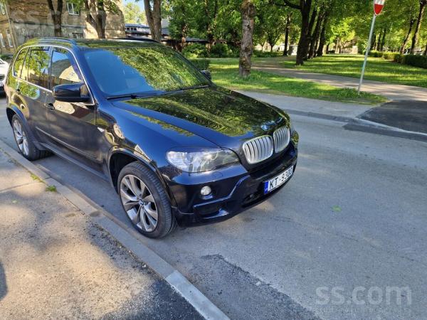 Zils BMW X5 2009 Rīga, ar dzinēja tilpumu 3.00 L un nobraukumu 270 tūkst. km par 8450 €, foto 2 vietnē AUTOMOTO.COM.LV