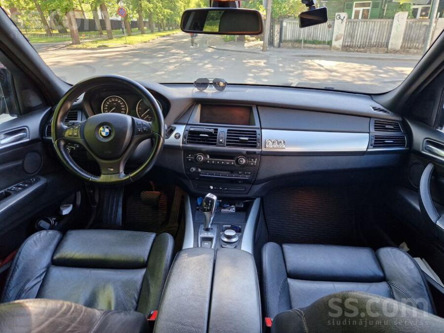 Zils BMW X5 2009 Rīga, ar dzinēja tilpumu 3.00 L un nobraukumu 270 tūkst. km par 8450 €, foto 6 vietnē AUTOMOTO.COM.LV