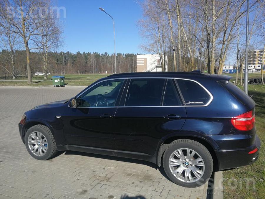 Zils BMW X5 2009 Rīga, ar dzinēja tilpumu 3.00 L un nobraukumu 270 tūkst. km par 8450 €, foto 15 vietnē AUTOMOTO.COM.LV