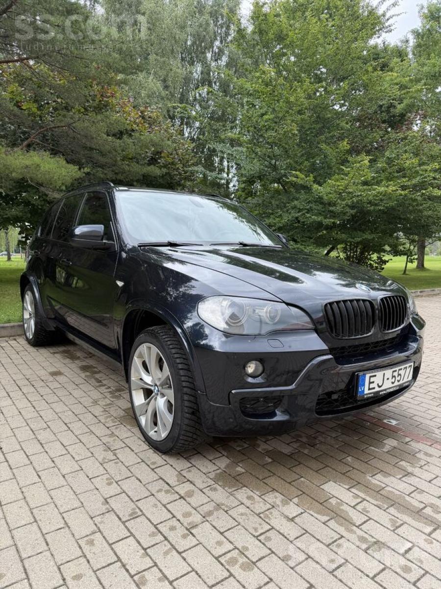 Zils BMW X5 2009 Ogre, ar dzinēja tilpumu 3.00 L un nobraukumu 287 tūkst. km par 8900 €, foto 3 vietnē AUTOMOTO.COM.LV