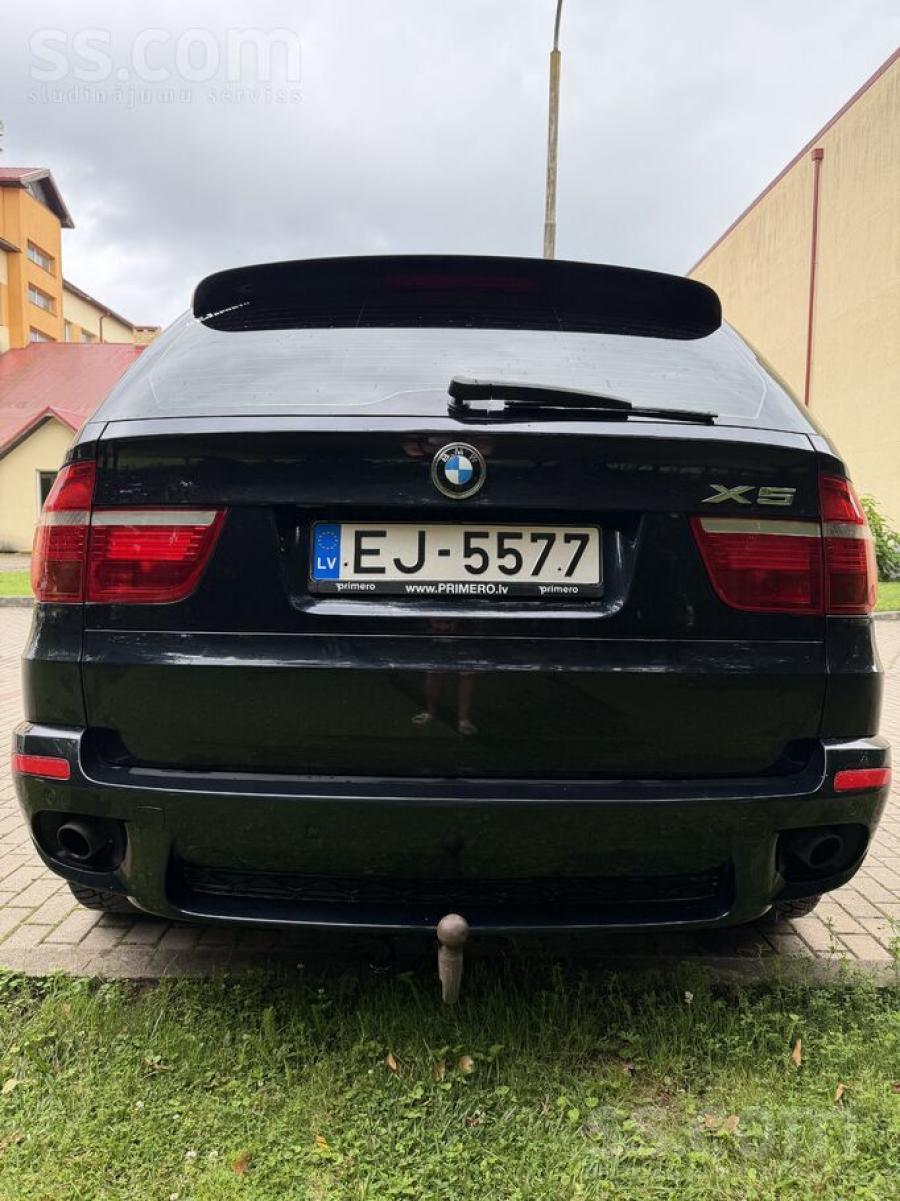 Zils BMW X5 2009 Ogre, ar dzinēja tilpumu 3.00 L un nobraukumu 287 tūkst. km par 8900 €, foto 6 vietnē AUTOMOTO.COM.LV