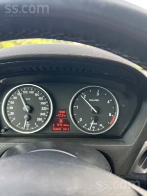 Blue BMW X5 2009 in Riga, with an engine capacity of 3.00 L and mileage of 369 thousand km for 9500 €, photo 8 on AUTOMOTO.COM.LV