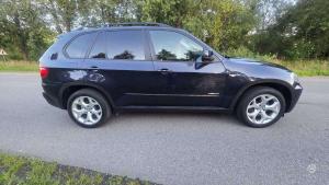 Синий БМВ Х5 2009 в Каунас, объемом двигателя 3.00 л и пробегом 313 тыс. км за 7950 €, фото 9 на AUTOMOTO.COM.LV