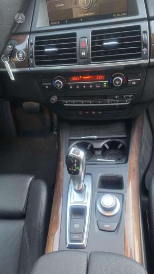 Blue BMW X5 2009 in Kaunas, with an engine capacity of 3.00 L and mileage of 313 thousand km for 7250 €, photo 25 on AUTOMOTO.COM.LV