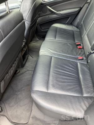 Zils BMW X5 2009 Rīga, ar dzinēja tilpumu 3.00 L un nobraukumu 263 tūkst. km par 8600 €, foto 11 vietnē AUTOMOTO.COM.LV