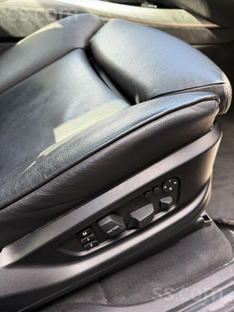 Zils BMW X5 2009 Rīga, ar dzinēja tilpumu 3.00 L un nobraukumu 263 tūkst. km par 8600 €, foto 16 vietnē AUTOMOTO.COM.LV