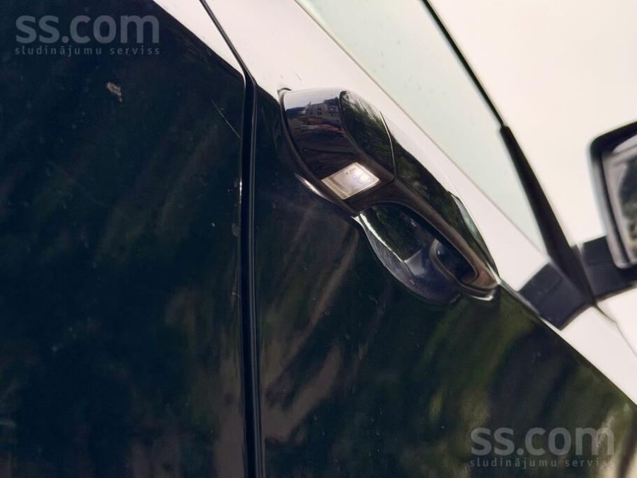 Blue BMW X5 2009 in Liepaja, with an engine capacity of 3.00 L and mileage of 0 thousand km for 7200 €, photo 7 on AUTOMOTO.COM.LV