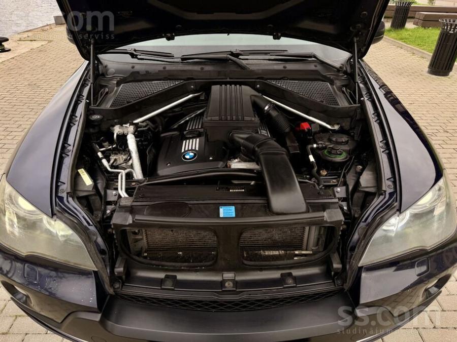 Blue BMW X5 2009 in Liepaja, with an engine capacity of 3.00 L and mileage of 0 thousand km for 7200 €, photo 8 on AUTOMOTO.COM.LV