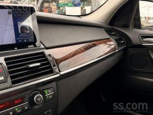 Blue BMW X5 2009 in Liepaja, with an engine capacity of 3.00 L and mileage of 0 thousand km for 7200 €, photo 10 on AUTOMOTO.COM.LV