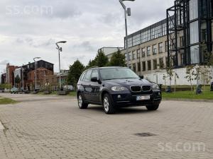 Blue BMW X5 2009 in Liepaja, with an engine capacity of 3.00 L and mileage of 0 thousand km for 7200 €, photo 29 on AUTOMOTO.COM.LV