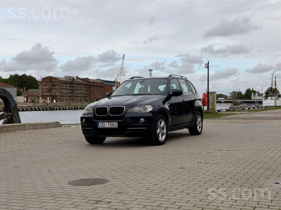 Blue BMW X5 2009 in Liepaja, with an engine capacity of 3.00 L and mileage of 0 thousand km for 7200 €, photo 30 on AUTOMOTO.COM.LV