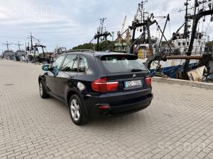 Blue BMW X5 2009 in Liepaja, with an engine capacity of 3.00 L and mileage of 0 thousand km for 7200 €, photo 32 on AUTOMOTO.COM.LV