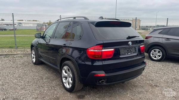 BMW X5 2009 Marijampole vietnē Zils BMW X5 2009 Marijampole, ar dzinēja tilpumu 3.00 L un nobraukumu 313 tūkst. km par 7490 €, foto 9 vietnē AUTOMOTO.COM.LV