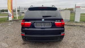 Blue BMW X5 2009 in Marijampole, with an engine capacity of 3.00 L and mileage of 313 thousand km for 7490 €, photo 10 on AUTOMOTO.COM.LV