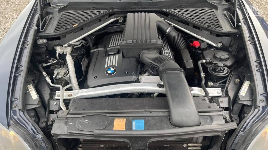 Blue BMW X5 2009 in Marijampole, with an engine capacity of 3.00 L and mileage of 313 thousand km for 7490 €, photo 36 on AUTOMOTO.COM.LV