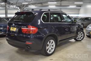 Zils BMW X5 2010 Rīga, ar dzinēja tilpumu 3.00 L un nobraukumu 279 tūkst. km par 10500 €, foto 2 vietnē AUTOMOTO.COM.LV