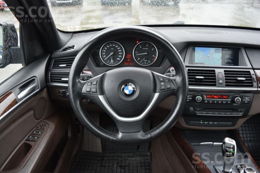 Zils BMW X5 2010 Rīga, ar dzinēja tilpumu 3.00 L un nobraukumu 279 tūkst. km par 10500 €, foto 11 vietnē AUTOMOTO.COM.LV