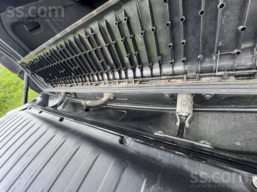 Zils BMW X5 2010 Aizkraukle, ar dzinēja tilpumu 3.00 L un nobraukumu 266 tūkst. km par 7500 €, foto 8 vietnē AUTOMOTO.COM.LV