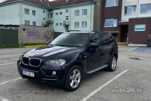 Zils BMW X5 2010 Tallina, ar dzinēja tilpumu 3.00 L un nobraukumu 271 tūkst. km par 10600 €, foto 4 vietnē AUTOMOTO.COM.LV