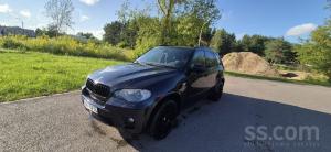 Blue BMW X5 2010 in Daugavpils, with an engine capacity of 3.00 L and mileage of 310 thousand km for 10900 €, photo 13 on AUTOMOTO.COM.LV