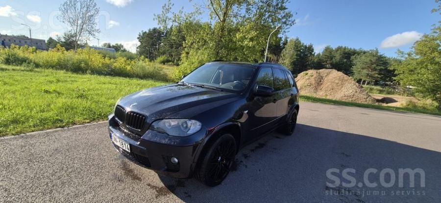Blue BMW X5 2010 in Daugavpils, with an engine capacity of 3.00 L and mileage of 310 thousand km for 10900 €, photo 13 on AUTOMOTO.COM.LV