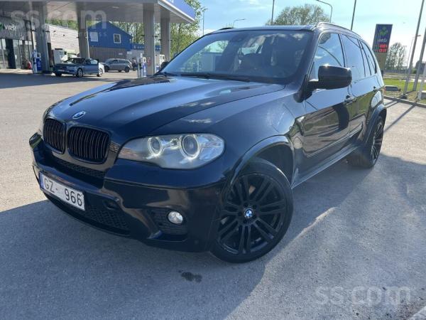 Синий БМВ Х5 2010 в Рига, объемом двигателя 3.00 л и пробегом 380 тыс. км за 8200 €, фото 1 на AUTOMOTO.COM.LV
