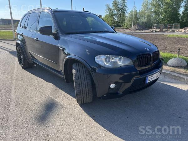 Синий БМВ Х5 2010 в Рига, объемом двигателя 3.00 л и пробегом 380 тыс. км за 8200 €, фото 5 на AUTOMOTO.COM.LV