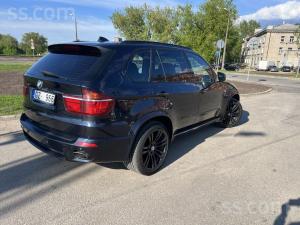 Синий БМВ Х5 2010 в Рига, объемом двигателя 3.00 л и пробегом 380 тыс. км за 8200 €, фото 8 на AUTOMOTO.COM.LV
