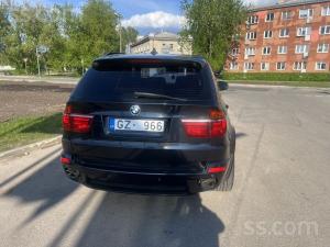 Синий БМВ Х5 2010 в Рига, объемом двигателя 3.00 л и пробегом 380 тыс. км за 8200 €, фото 11 на AUTOMOTO.COM.LV