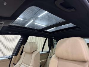 Blue BMW X5 2010 in Marijampole, with an engine capacity of 2.99 L and mileage of 300 thousand km for 11500 €, photo 4 on AUTOMOTO.COM.LV