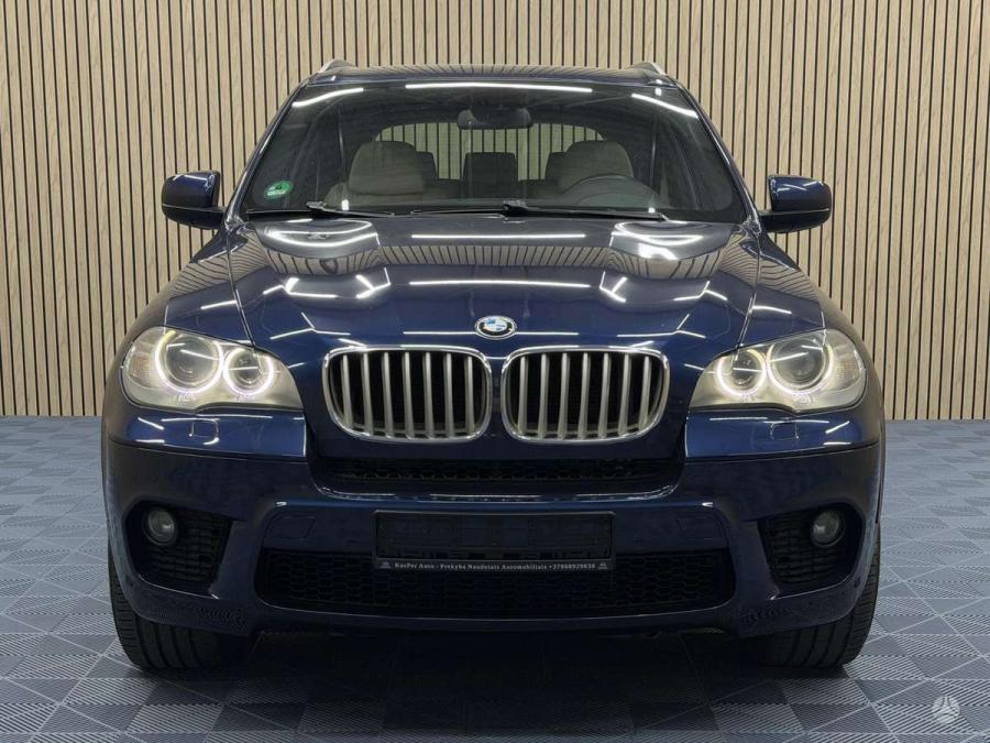 Blue BMW X5 2010 in Marijampole, with an engine capacity of 2.99 L and mileage of 300 thousand km for 11500 €, photo 5 on AUTOMOTO.COM.LV