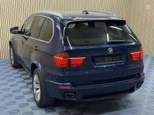 Blue BMW X5 2010 in Marijampole, with an engine capacity of 2.99 L and mileage of 300 thousand km for 11500 €, photo 12 on AUTOMOTO.COM.LV