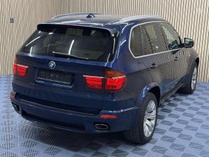 Blue BMW X5 2010 in Marijampole, with an engine capacity of 2.99 L and mileage of 300 thousand km for 11500 €, photo 13 on AUTOMOTO.COM.LV