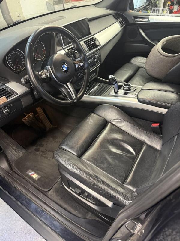 Blue BMW X5 2010 in Silute, with an engine capacity of 3.00 L and mileage of 442 thousand km for 7700 €, photo 11 on AUTOMOTO.COM.LV