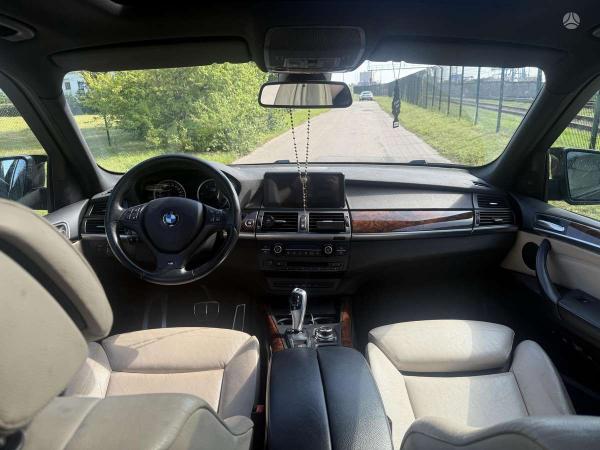 Zils BMW X5 2010 Klaipėda, ar dzinēja tilpumu 2.99 L un nobraukumu 176 tūkst. km par 11400 €, foto 7 vietnē AUTOMOTO.COM.LV