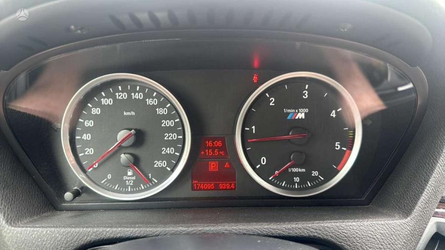 Blue BMW X5 2010 in Klaipeda, with an engine capacity of 2.99 L and mileage of 176 thousand km for 11400 €, photo 19 on AUTOMOTO.COM.LV