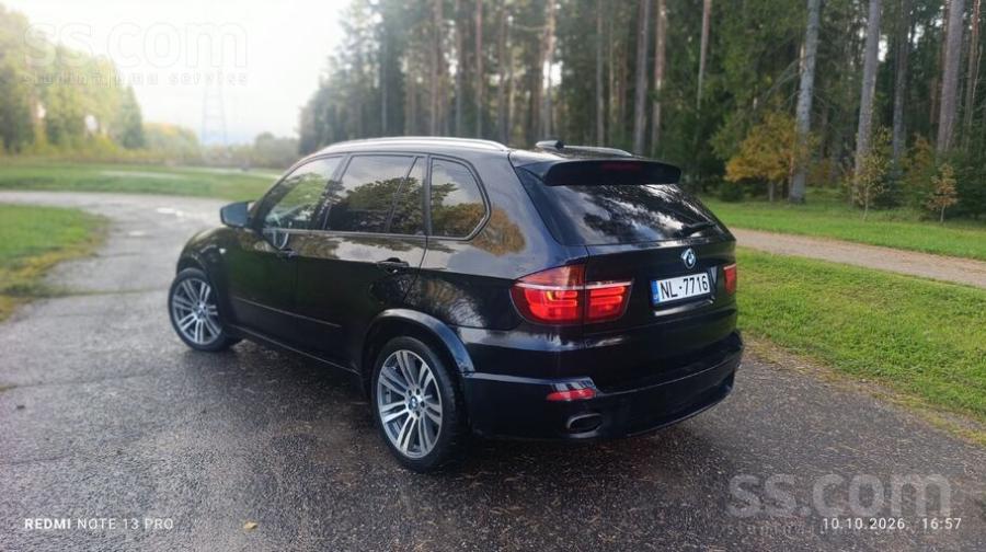 Zils BMW X5 2010 Saldus, ar dzinēja tilpumu 3.00 L un nobraukumu 431 tūkst. km par 10899 €, foto 5 vietnē AUTOMOTO.COM.LV