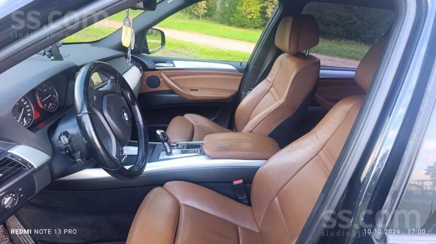 Zils BMW X5 2010 Saldus, ar dzinēja tilpumu 3.00 L un nobraukumu 431 tūkst. km par 10899 €, foto 8 vietnē AUTOMOTO.COM.LV