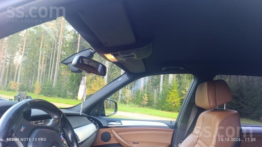 Zils BMW X5 2010 Saldus, ar dzinēja tilpumu 3.00 L un nobraukumu 431 tūkst. km par 10899 €, foto 12 vietnē AUTOMOTO.COM.LV