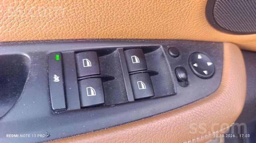 Zils BMW X5 2010 Saldus, ar dzinēja tilpumu 3.00 L un nobraukumu 431 tūkst. km par 10899 €, foto 15 vietnē AUTOMOTO.COM.LV