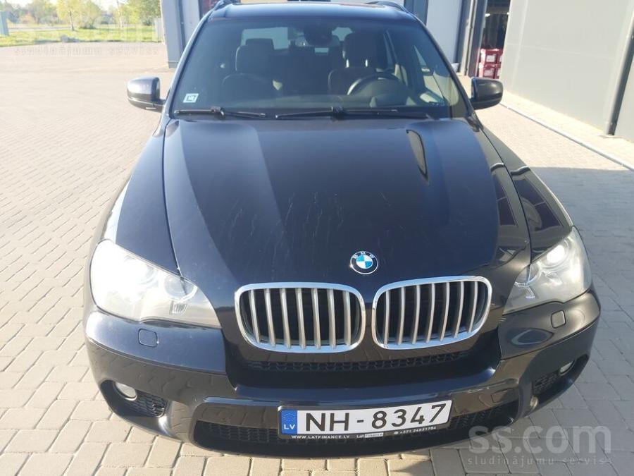 Blue BMW X5 2011 in Saldus, with an engine capacity of 3.00 L and mileage of 235 thousand km for 3000 €, photo 3 on AUTOMOTO.COM.LV