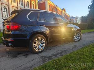 Zils BMW X5 2011 Jelgava, ar dzinēja tilpumu 3.00 L un nobraukumu 295 tūkst. km par 10300 €, foto 3 vietnē AUTOMOTO.COM.LV