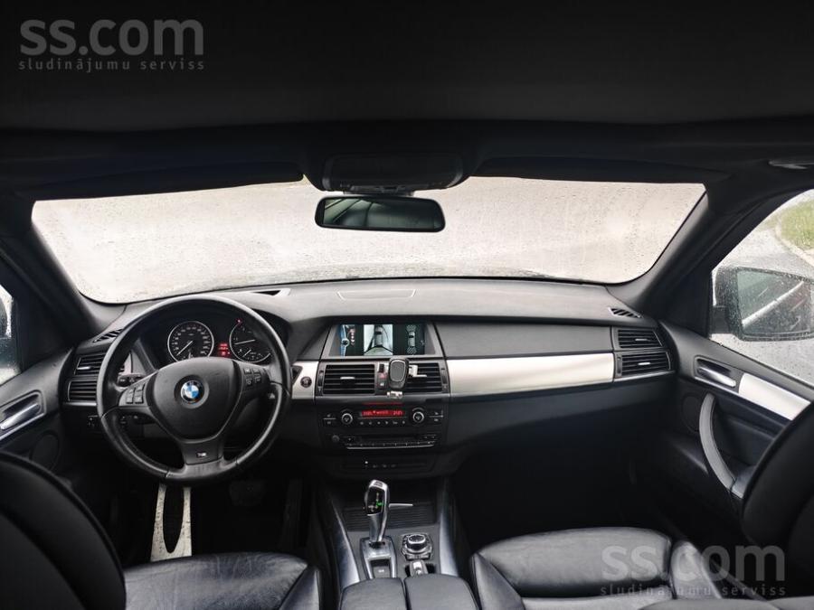 Zils BMW X5 2011 Jelgava, ar dzinēja tilpumu 3.00 L un nobraukumu 295 tūkst. km par 10300 €, foto 8 vietnē AUTOMOTO.COM.LV