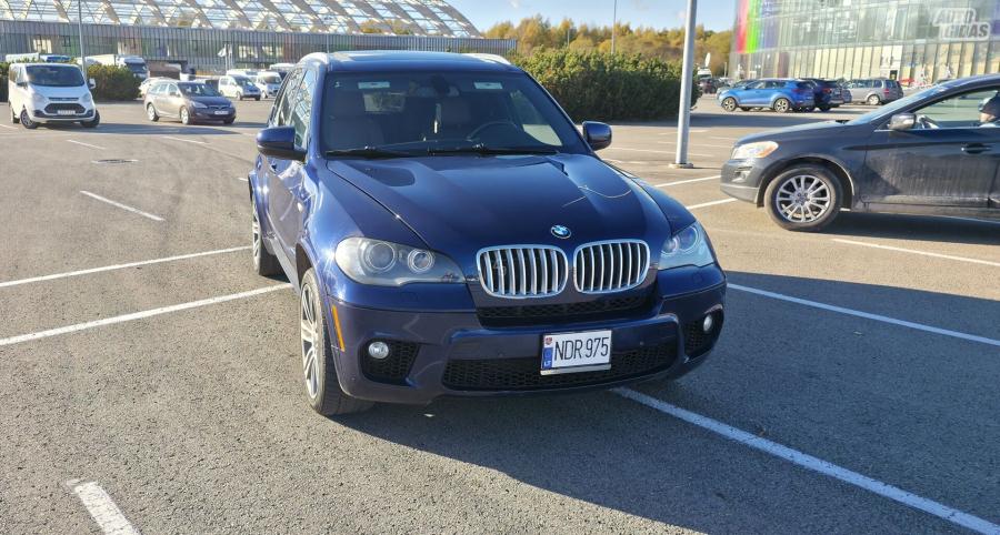 Zils BMW X5 2011 Šauļi, ar dzinēja tilpumu 4.40 L un nobraukumu 244 tūkst. km par 9000 €, foto 1 vietnē AUTOMOTO.COM.LV
