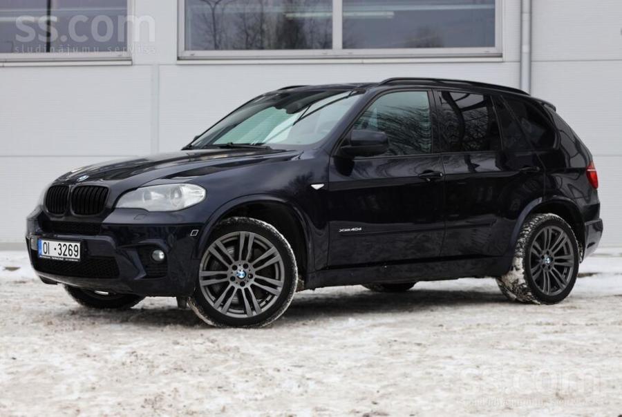 Blue BMW X5 2011 in Riga, with an engine capacity of 3.00 L and mileage of 0 thousand km for 10995 €, photo 1 on AUTOMOTO.COM.LV