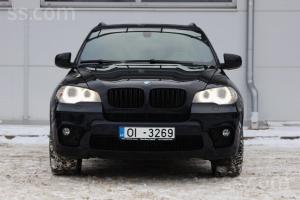 Blue BMW X5 2011 in Riga, with an engine capacity of 3.00 L and mileage of 0 thousand km for 10995 €, photo 4 on AUTOMOTO.COM.LV
