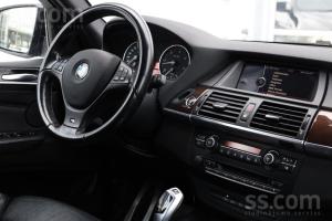 Blue BMW X5 2011 in Riga, with an engine capacity of 3.00 L and mileage of 0 thousand km for 10995 €, photo 14 on AUTOMOTO.COM.LV